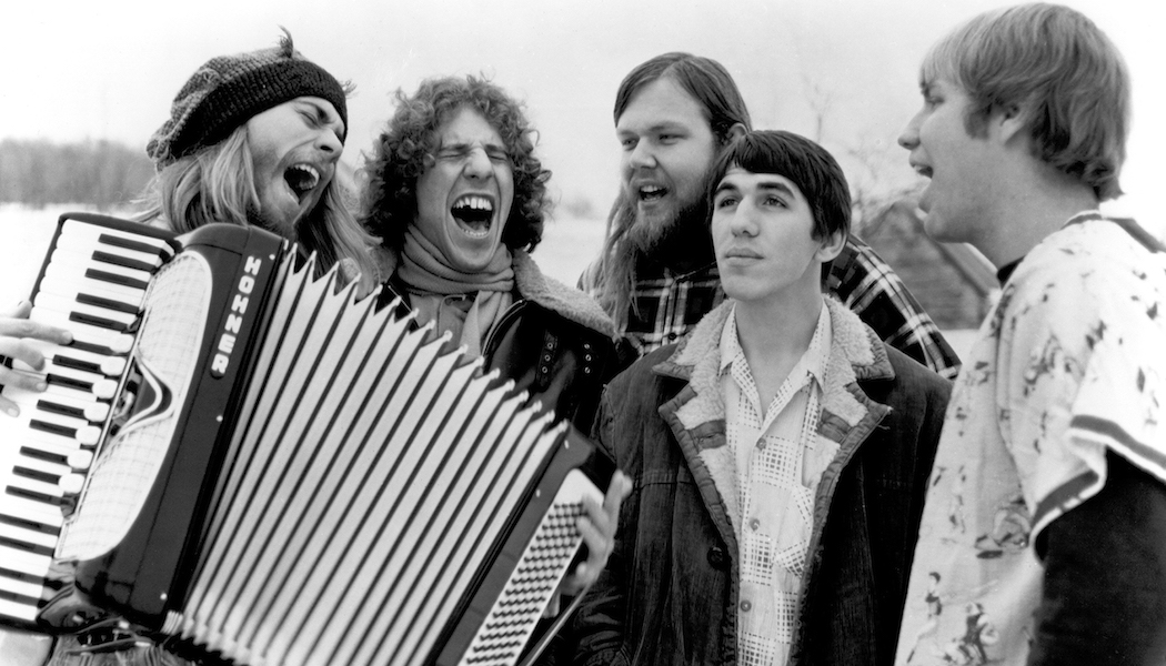 NRBQ - Feature Stories - Stomp And Stammer