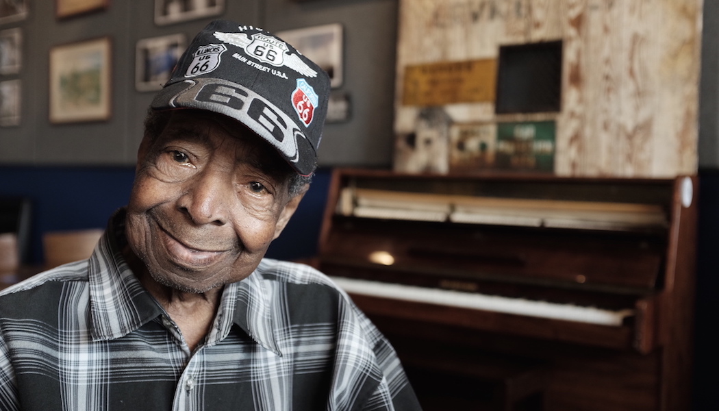 Eddie Tigner - Feature Stories - Stomp And Stammer