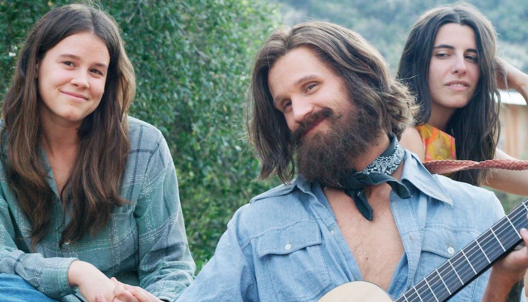 Charlie Says - Movie Reviews - Stomp And Stammer